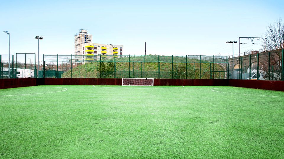 Mile End Leisure Centre, London, Football Venue | Footy Addicts - Play ...